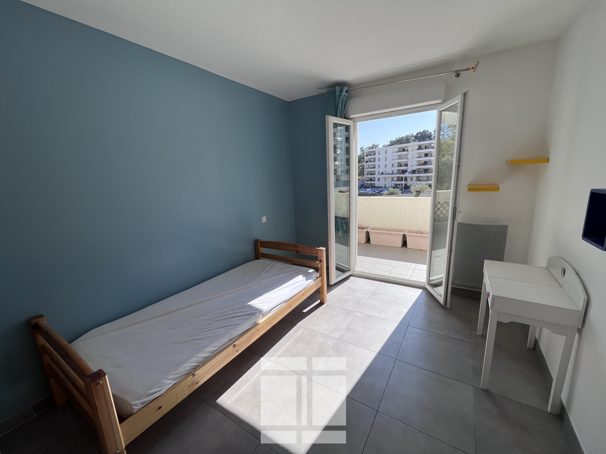 BASTIA SAINT-ANTOINE - IMMEUBLE RÉCENT - F4 AVEC TERRASSE