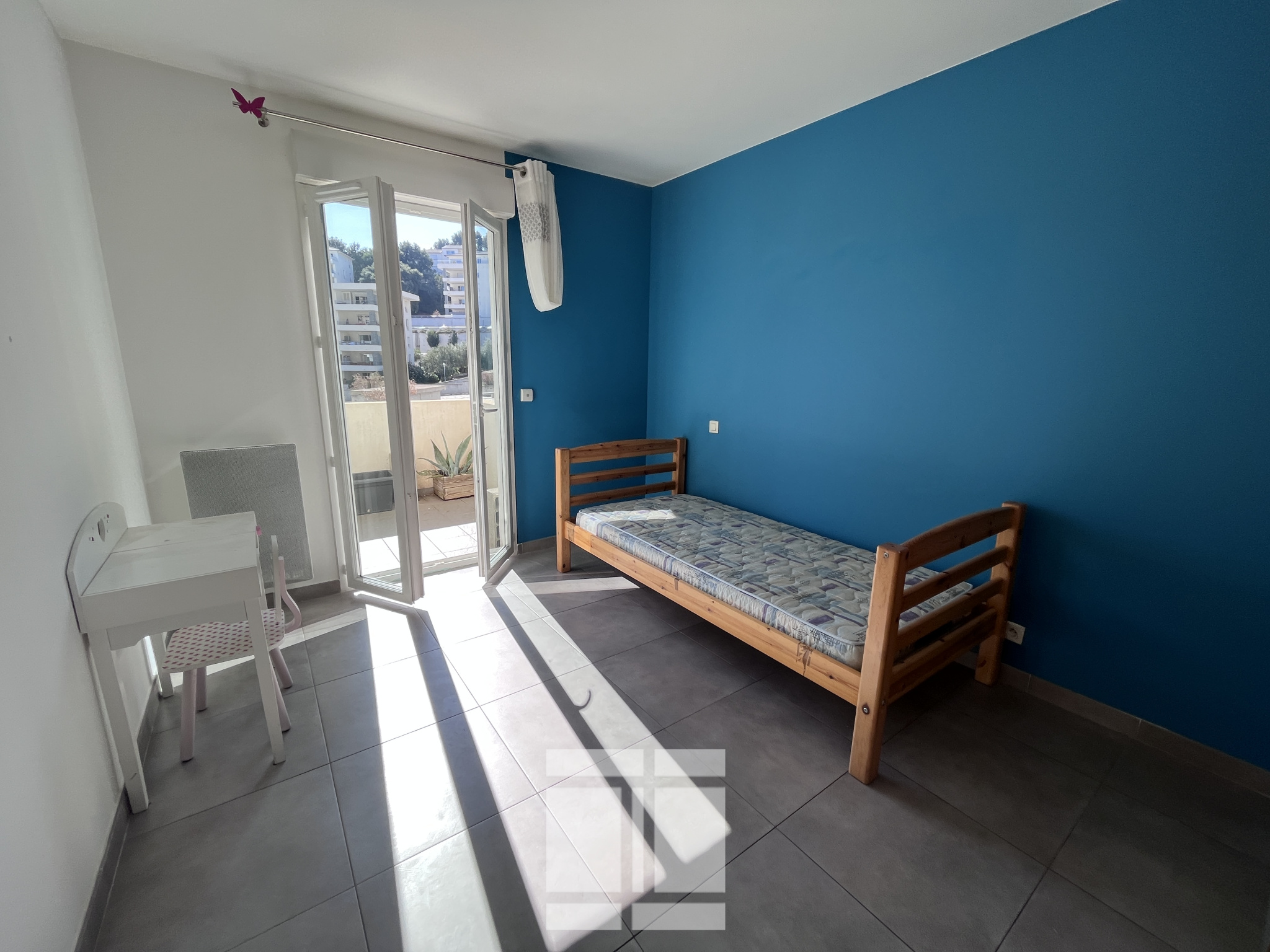 BASTIA SAINT-ANTOINE - IMMEUBLE RÉCENT - F4 AVEC TERRASSE